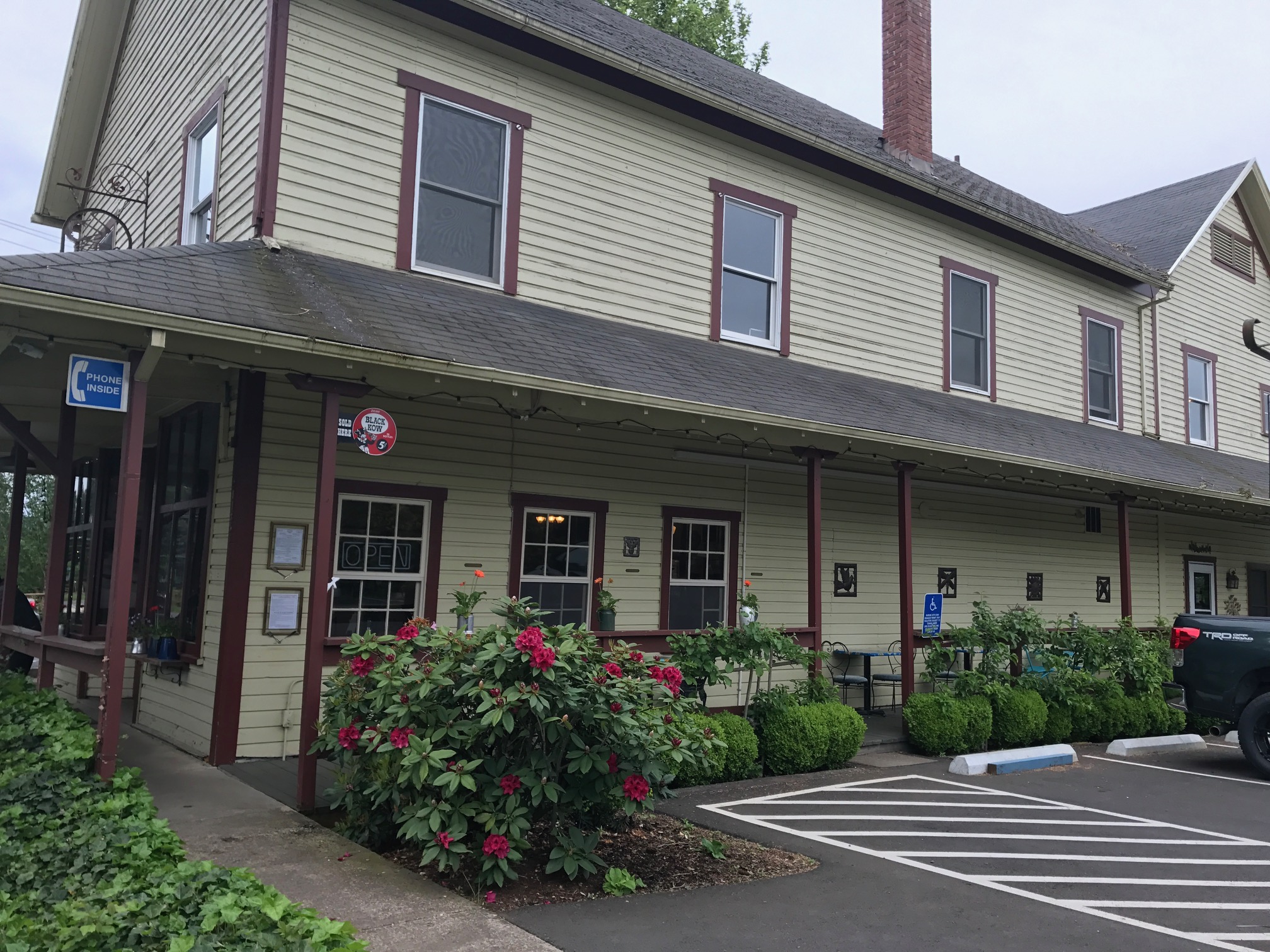 The South Store Cafe – Scholls – Hey Willamette Valley